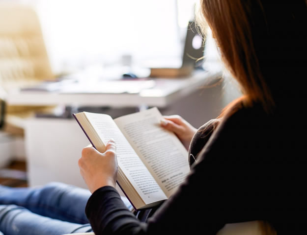 Ashra's Love Spell Review - The Latest Books